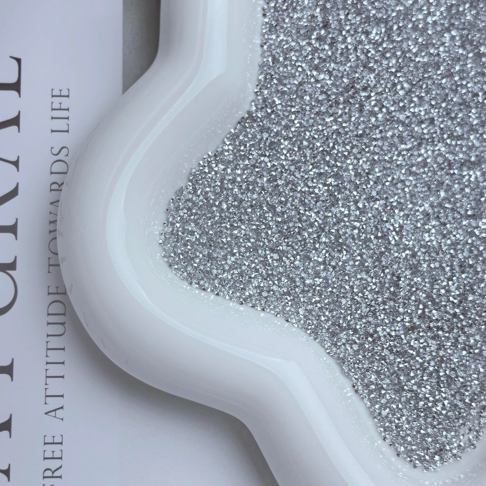 Nail Art With Pointed Bottom Diamond 2mm – UU Studio